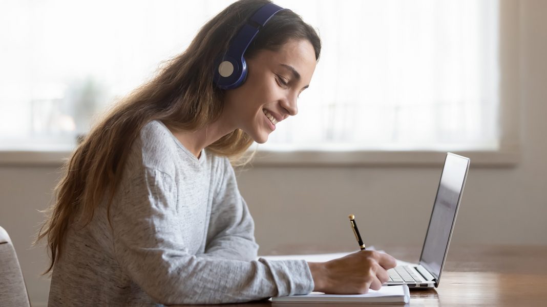 Curso online: How to Write an Essay - The University of California ...